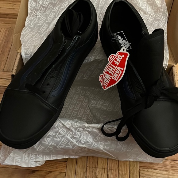 Vans | Shoes | Vans Old Skool Leather Kicks | Poshmark